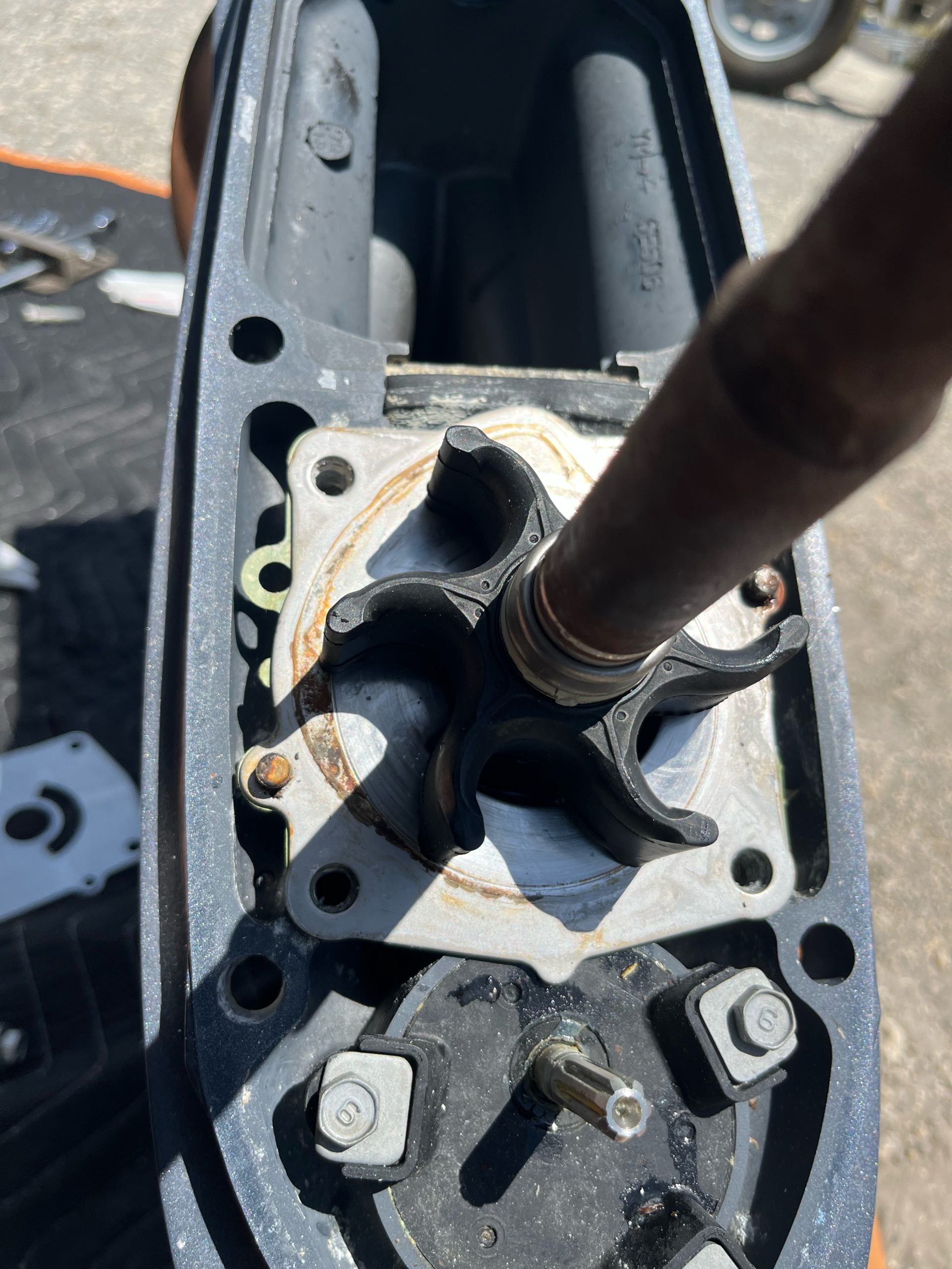 Professional Outboard Lower Unit Repair Services